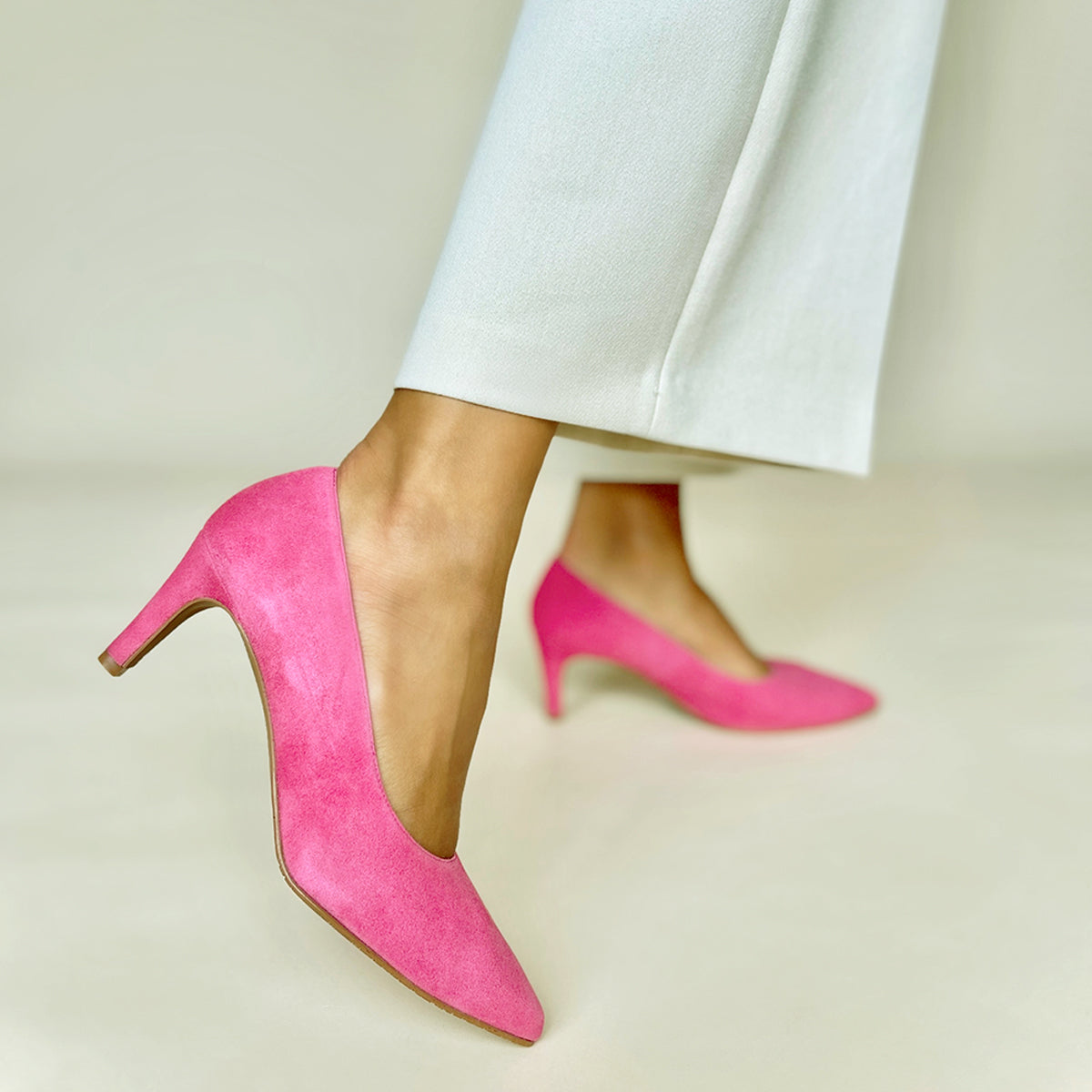 Eve Wide Fit Pumps – Sargasso and Grey